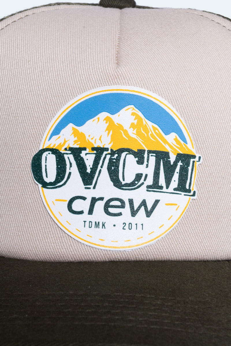 Boné Trucker Overcome Mountain Off White/Verde – Overcome ClothingStore